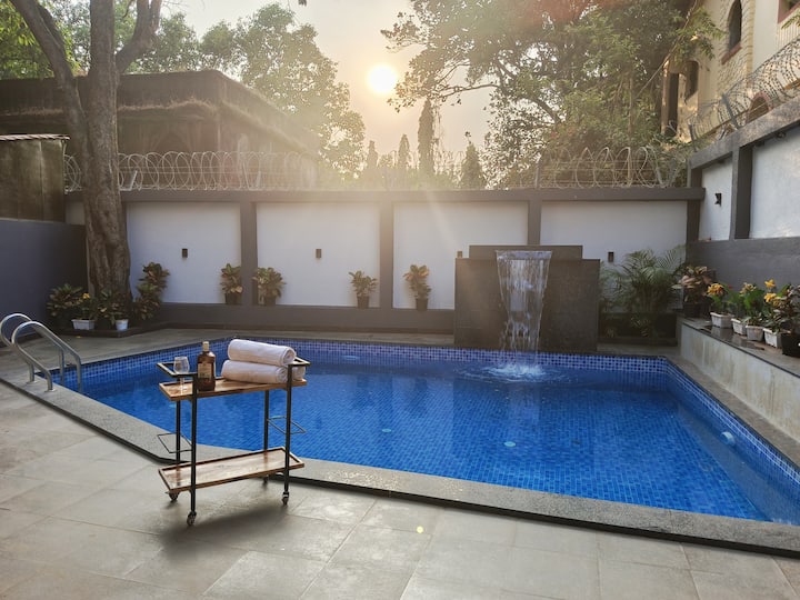 Seven Sands 6 Bhk Private Pool I  Sky Lounge Villa - Lonavala