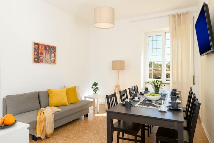 San Giovanni Home - Rome