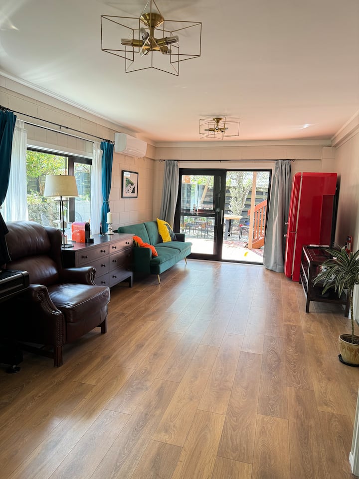 Stay Safe And Stay Fun With Us. - Auckland