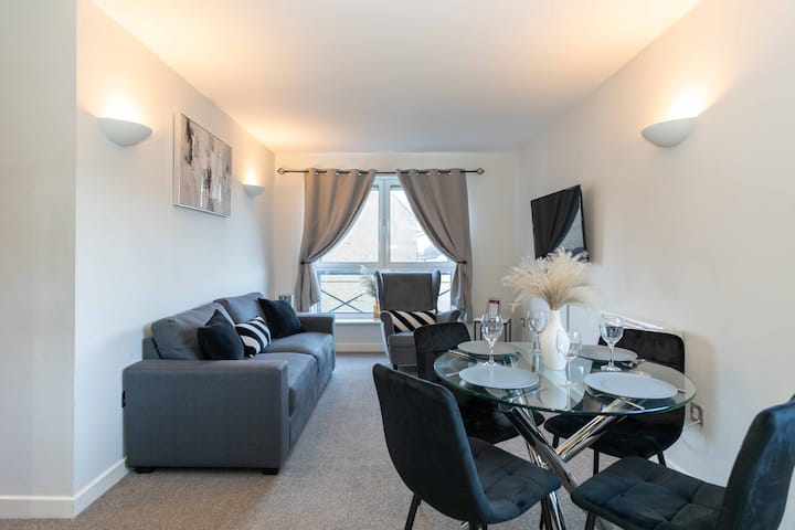 2 Bed Corporate Apartments By Cotels@centro - Northampton, UK