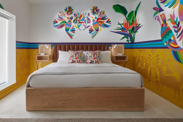 Room #8 Finding Home - Kennett Square, PA