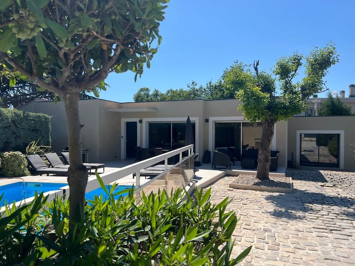 Villa Sophora à 15 Min De La Mer - Aéroport de Marseille Provence (MRS)