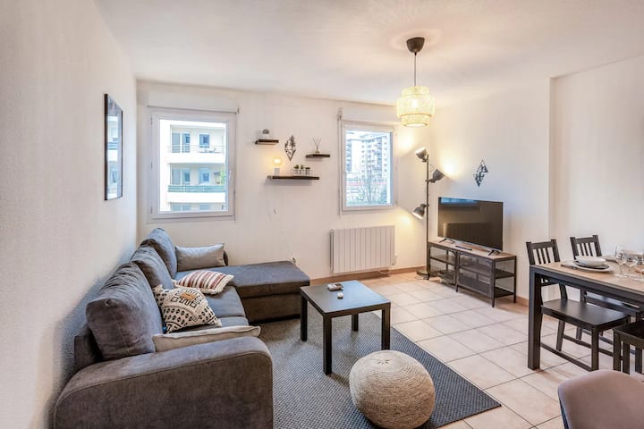 ᯽ Cosy & Confort - 4 Pers - Parking Gratuit ᯽ - ibis Chambery