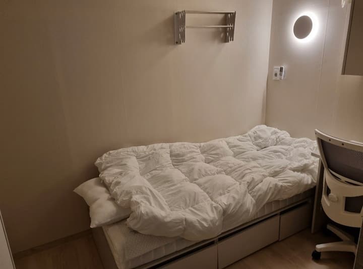 Fully Furnished Private Room For One Person / Snug - Corea del Sur