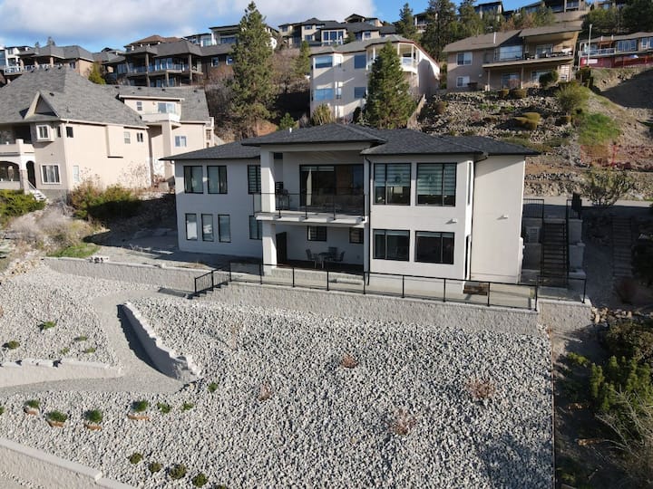 Vineyard Estates-private Suite - Kelowna