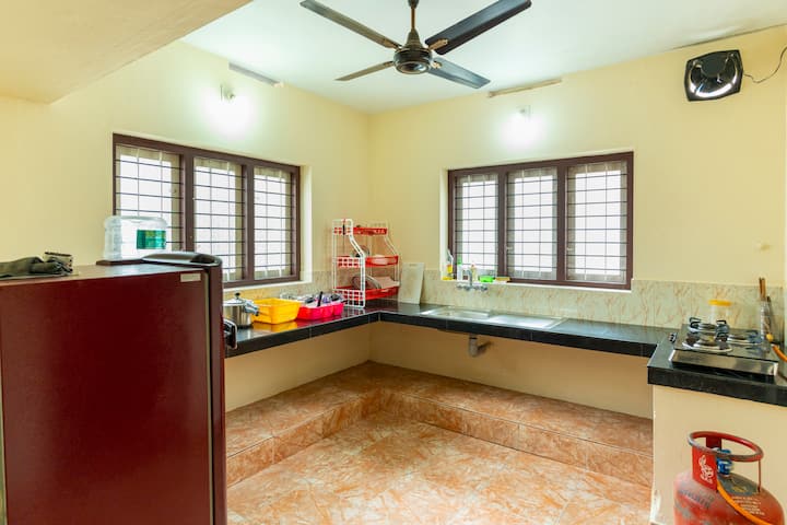 Be My Guest | 4br En-suite Villa, Nr Beach & Sm St - Kozhikode