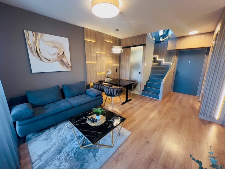 Karzo Property Lk 603 Free Garage - Budapest