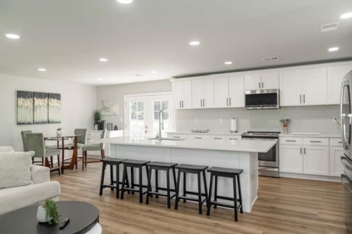 In The Heart Of North Charleston - 찰스턴