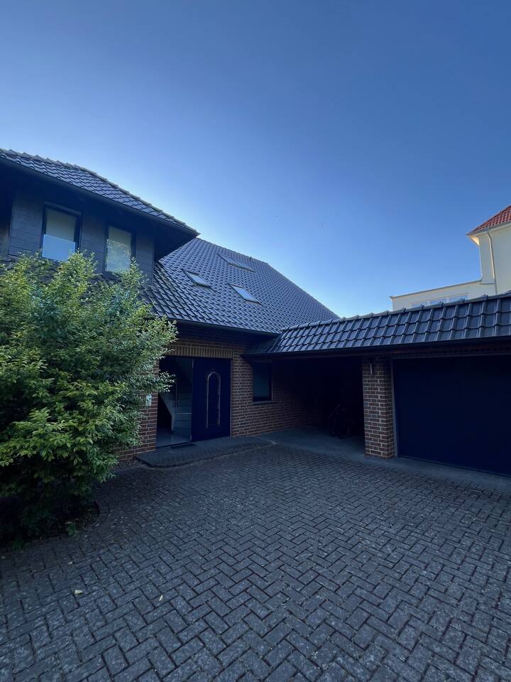 *120* Qm Wohnung; Ruhiger Rückzugsort; Stadtnah - Porta Westfalica
