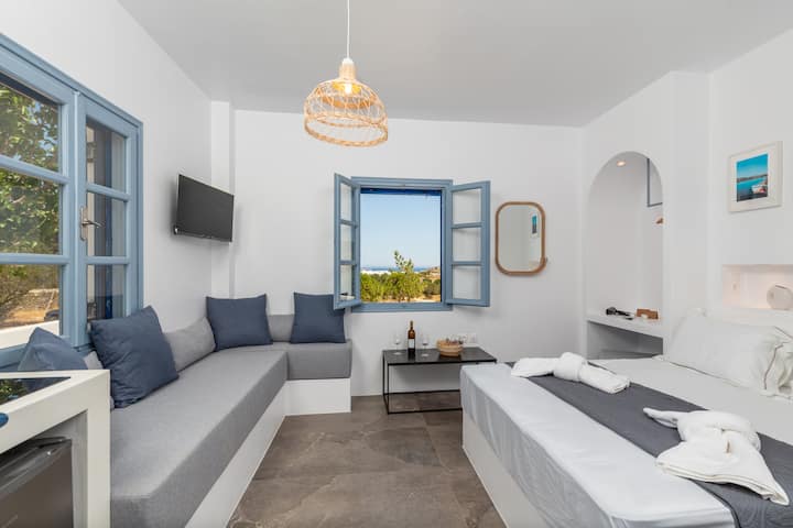 Aitheras Luxury Suite 1 - Paros
