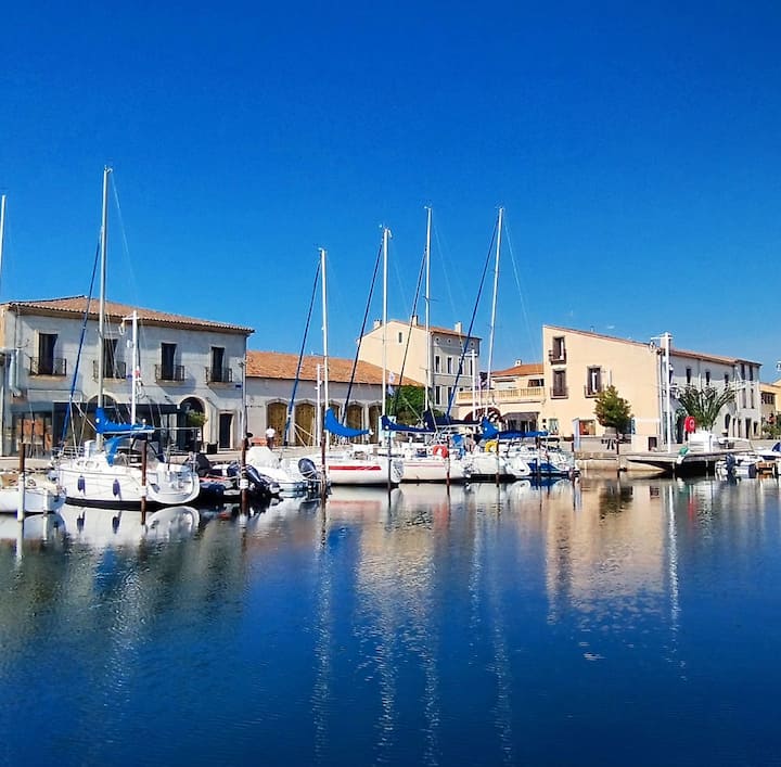 Petite Maison Espace Ouvert Sur Toit, Près Du Port - Marseillan
