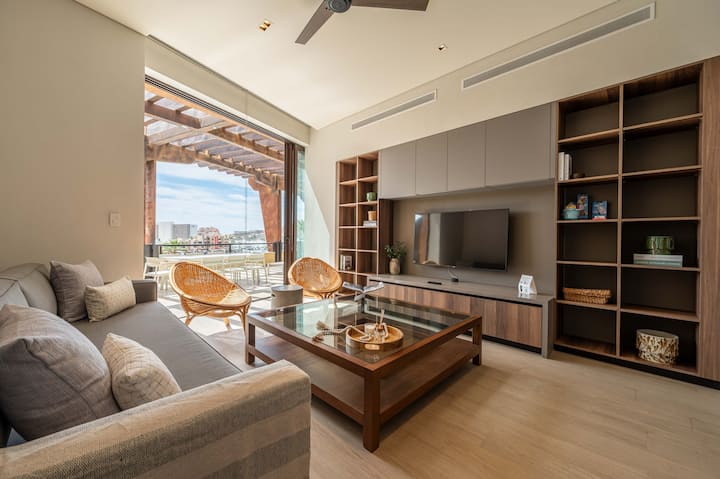 Capitalia | Marina Cabo & Golden Sunsets Terrace - Cabo San Lucas