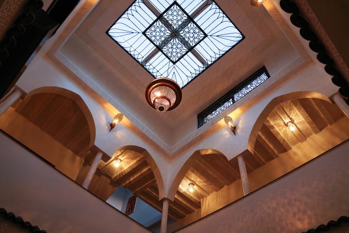 Riad Dar Aba- Clim/wifi/terrasse/5min De La Médina - Oujda