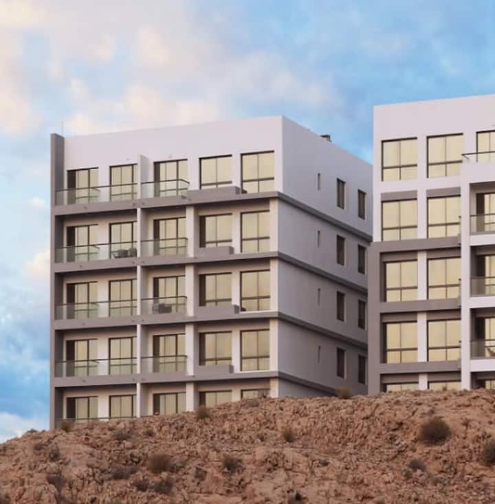 Elegant 3-bed Room Penthouse - Muscat
