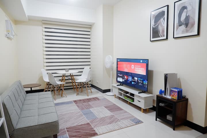 1bd | Ps5 X Nintendo Switch| Near Venice Mall - Taguig