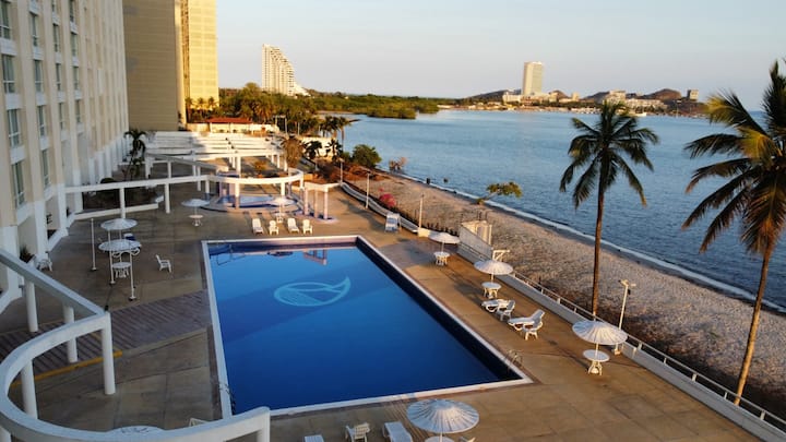 Spacious Sea View Apartment - Venezuela