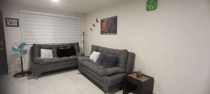 Depa Luminoso Y Moderno Tu Espacio En Gdl Y Aero. - Guadalajara