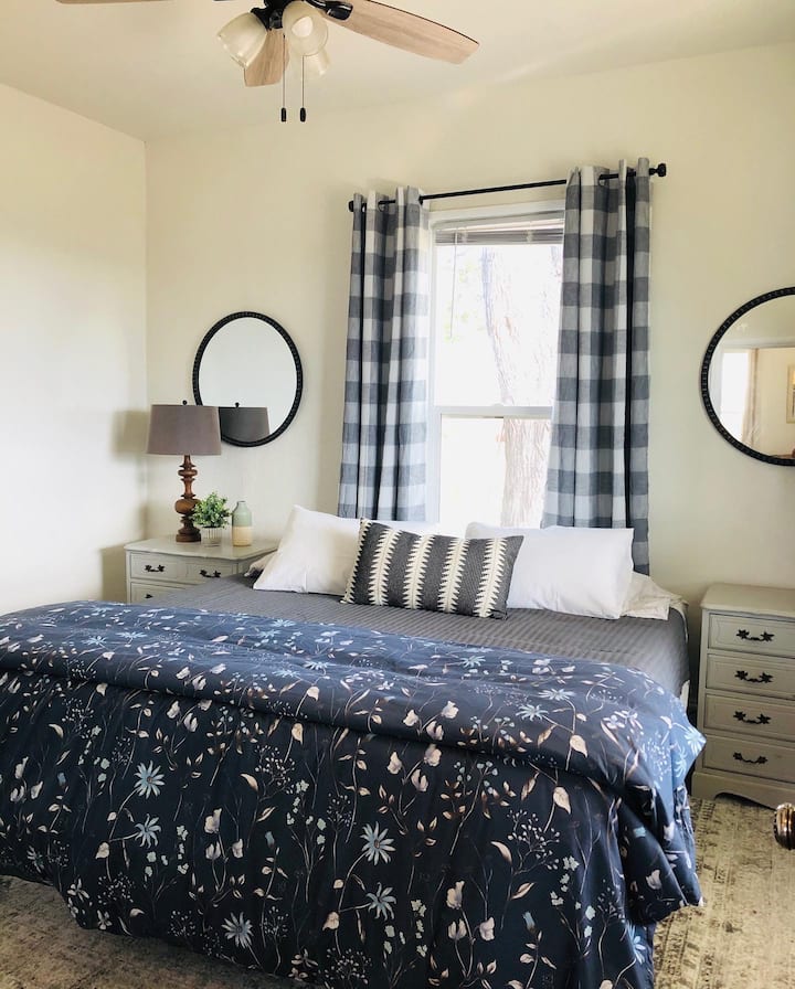 Blodgett View Farm~ Luxury Oasis~ Close To River - Hamilton, MT