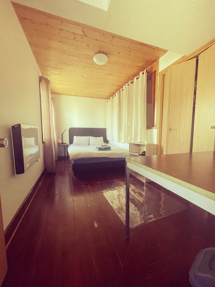 The Simple Home 225_6 - Saskatoon