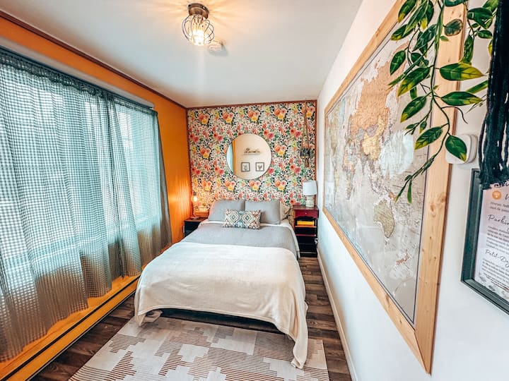 Chambre Mars - Lit Double - Shawinigan