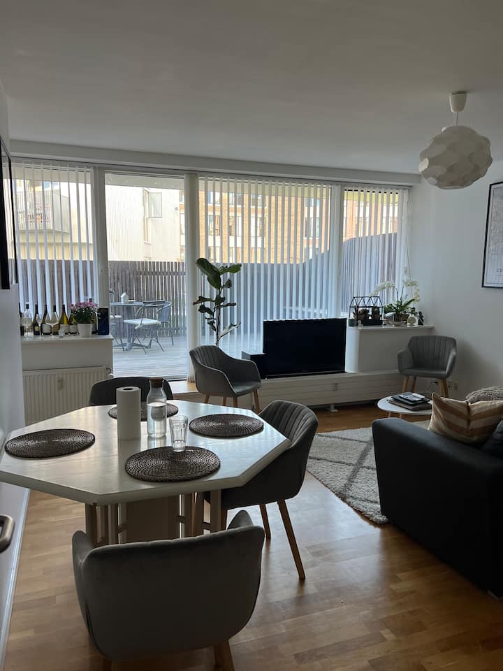 Big Porch, Big Garden, Metro, 2 Supermarkets. - Kopenhagen