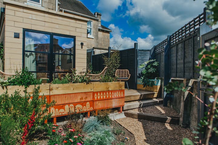 Architect Designed Studio & Garden - Bath