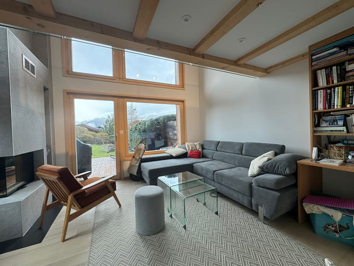 Verbier Renovated Chalet Next To Music Festival - Verbier