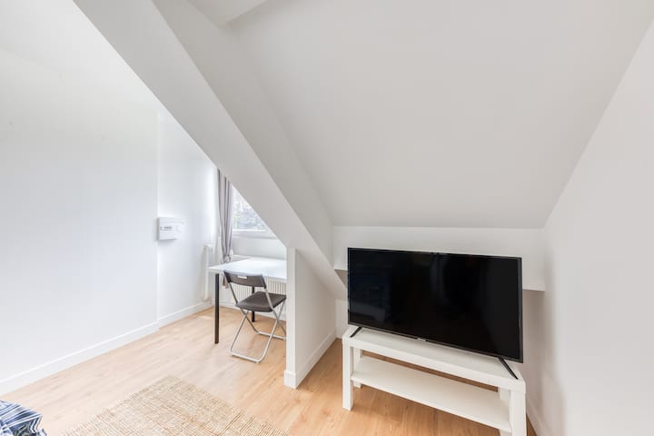 Studio 2 Bobigny-drancy Parking-privé - Drancy