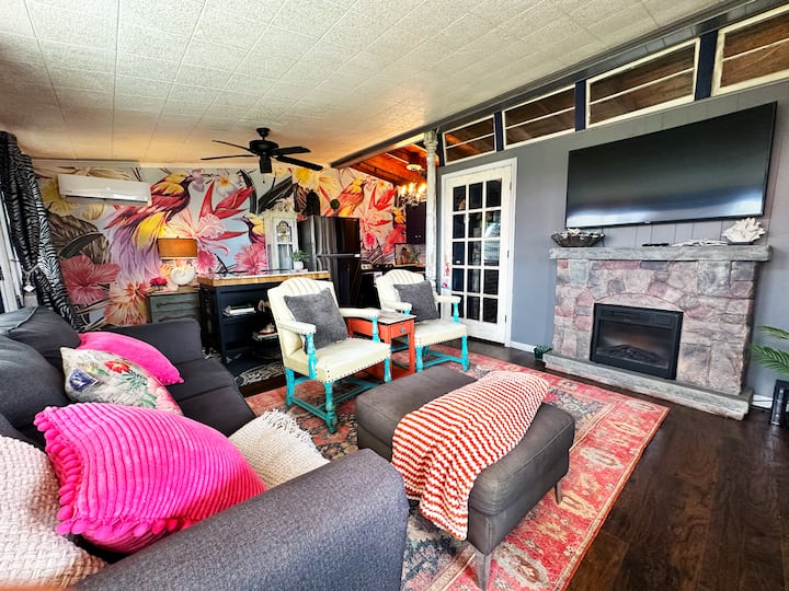 Salty Dog Cottage - Freeport, TX