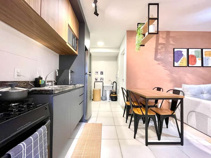 Apto Bem Localizado Com 2 Quartos Em Bela Vista - São Paulo
