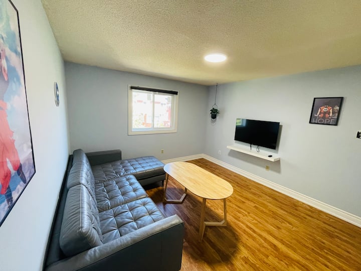 Dragon Ball Themed Home Smart Tv Markham - 마크험