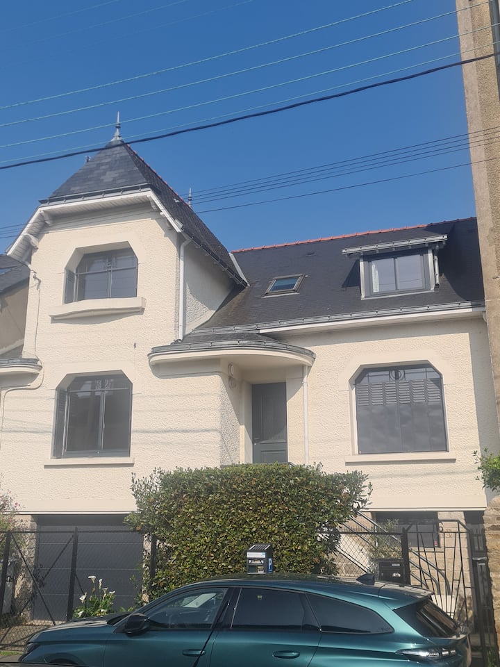 Maison De Caractère Au Centre - Nantes
