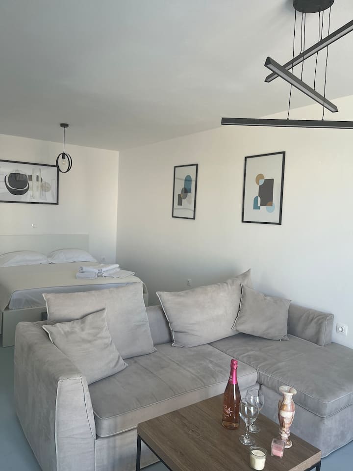 Minimal Grey Apartment Pool-front In Paros - Paros