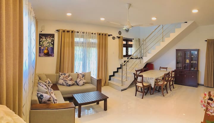 Skyline Villa – Hilltop Stay In The Heart Of Kandy - Kandy