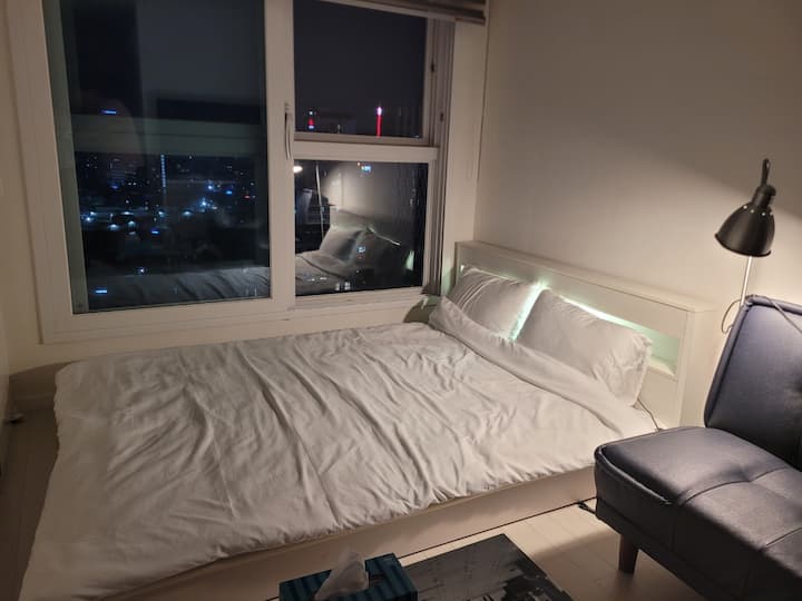 서울,가을여행/동대문/광장시장/명동/성수동/광화문/Ddp/지하철역5분/공항버스2분 - Seoul