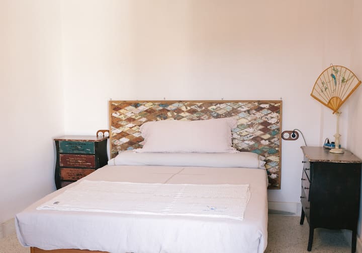 Room For Two Persons In Sunrise House In Granada - Granada