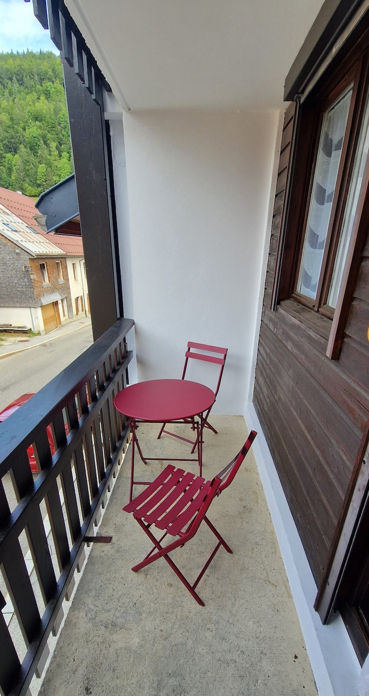 Studio Myrtille à Mijoux (1000m) - Gex