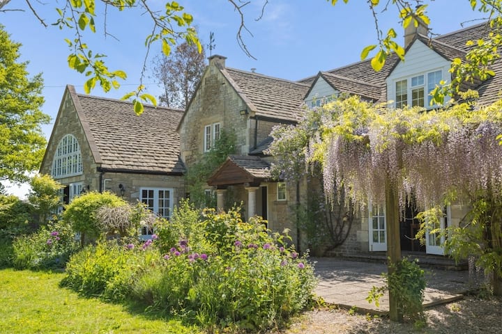 Stunning Country Farmhouse & Gardens Close To Bath - Corsham