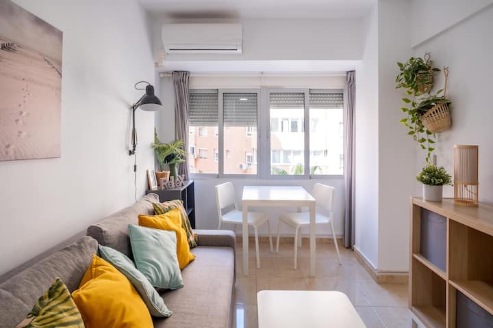 30-meter Away From The Beach. - Torremolinos