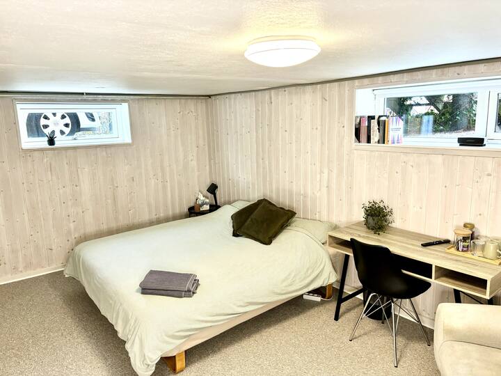 Two Bedrooms In Basement. Close To Beach. - Esbjerg