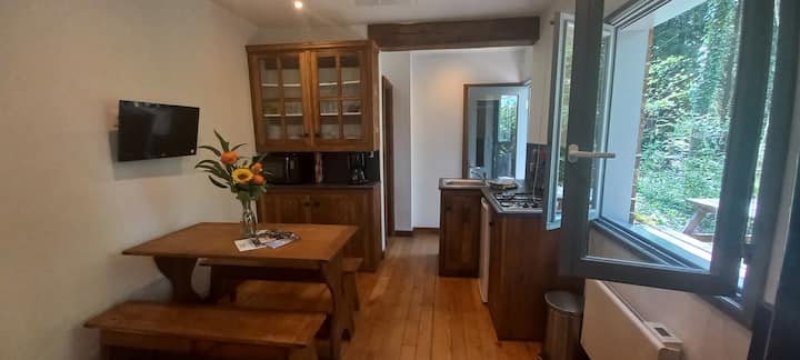 Chalet In A Wooded Area - Uzerche