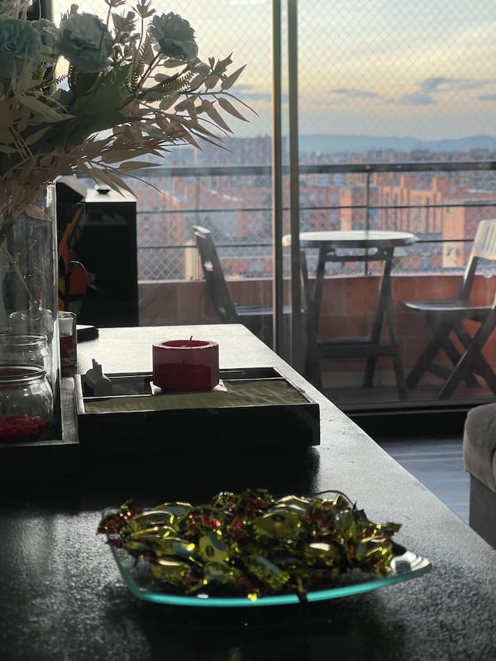 Prime Location - Family-friendly & Cozy Stay - Bogota