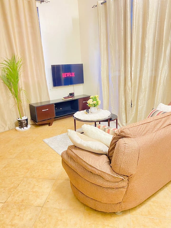 Cozy Lounge - Dar es Salaam