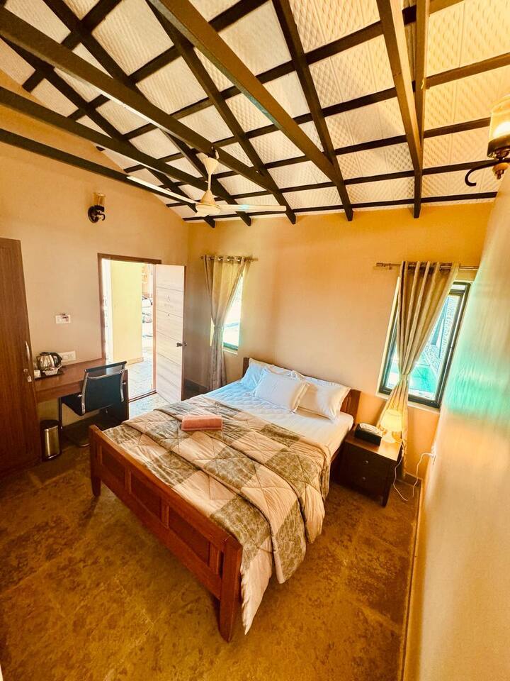 Airyaman Holistic Hive Room - 3 Water Element -