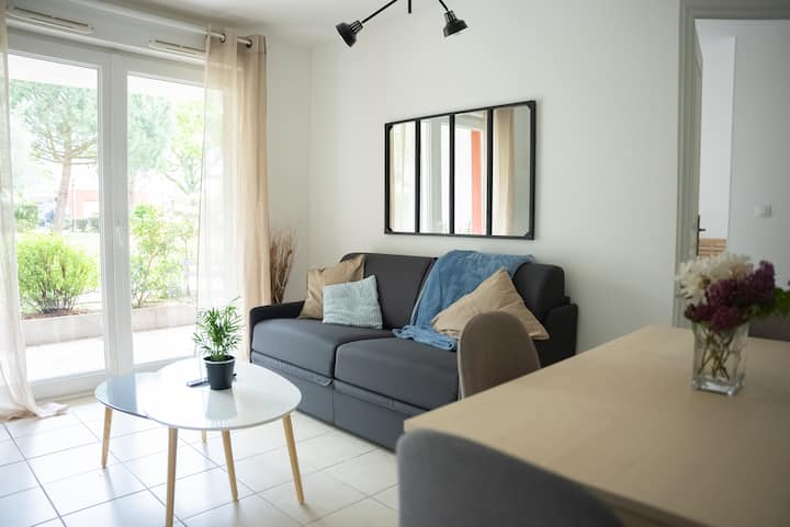 Gite De Florigny + Parking Sécurisé - Carquefou