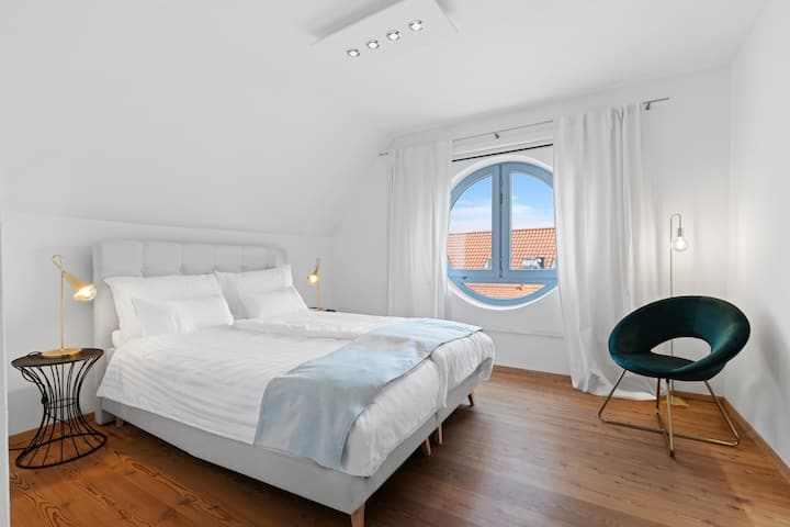 Luxury Penthouse • Center • Therme • Airport - Erding