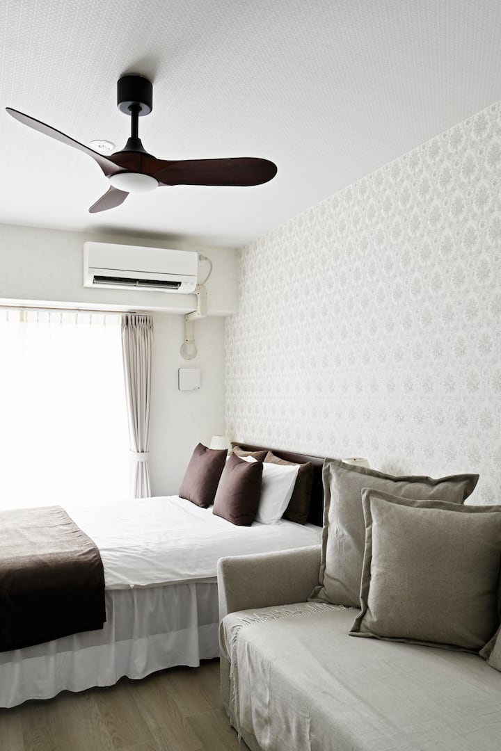 Perfect Location:1 Min Kuromon, Walk To Dotonbori - Osaka