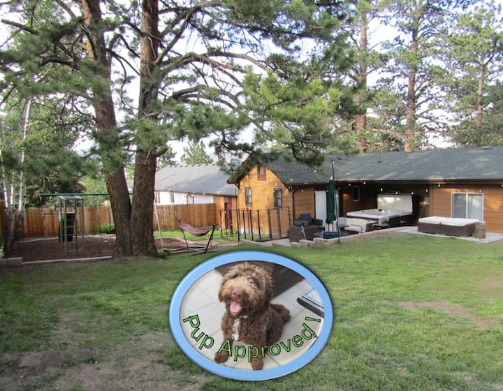 Hot Tub And Dog-friendly Backyard - Estes Park, CO