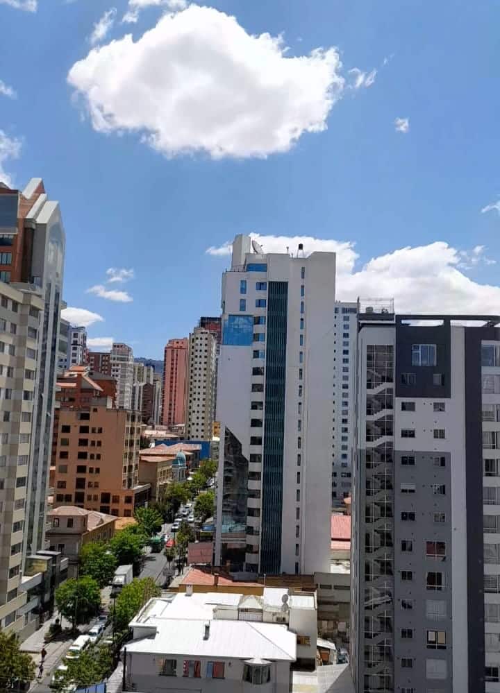 Elegante Depart. En La Zona Más Segura De La Paz - La Paz