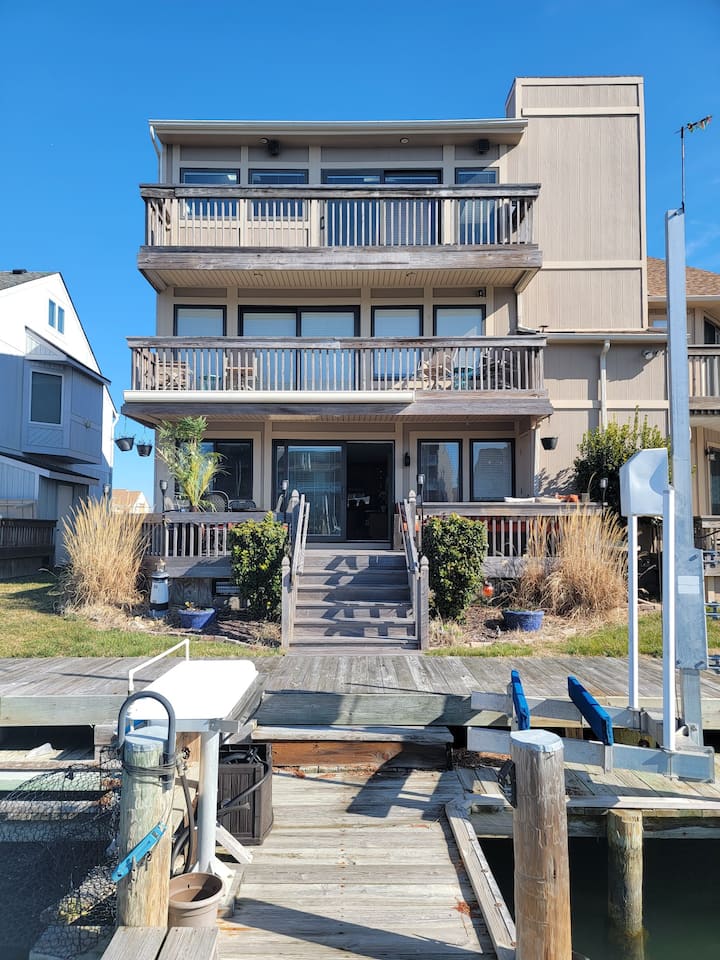 Runaway Bay - Ocean City, MD